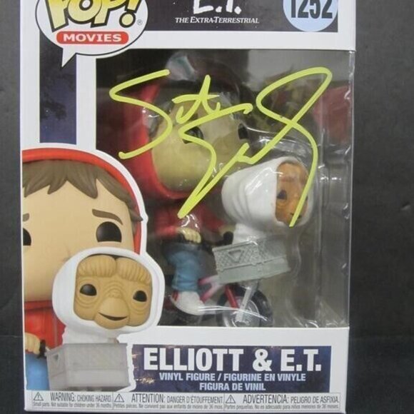 Other | Steven Spielberg Signed Funko Pop Movies Et The Extra ...